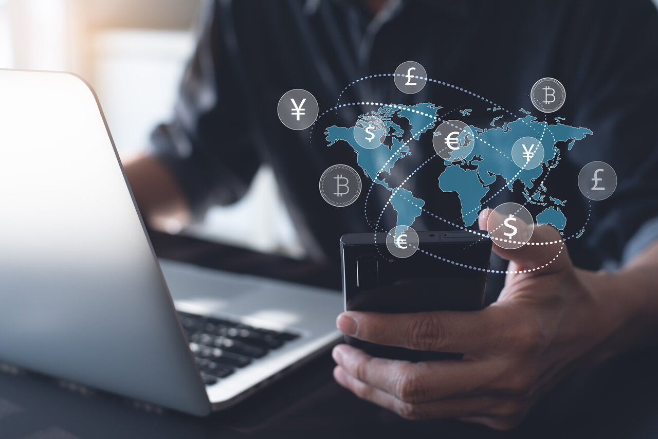 Forfaiting - what it is and how it differs from factoring | PragmaGO